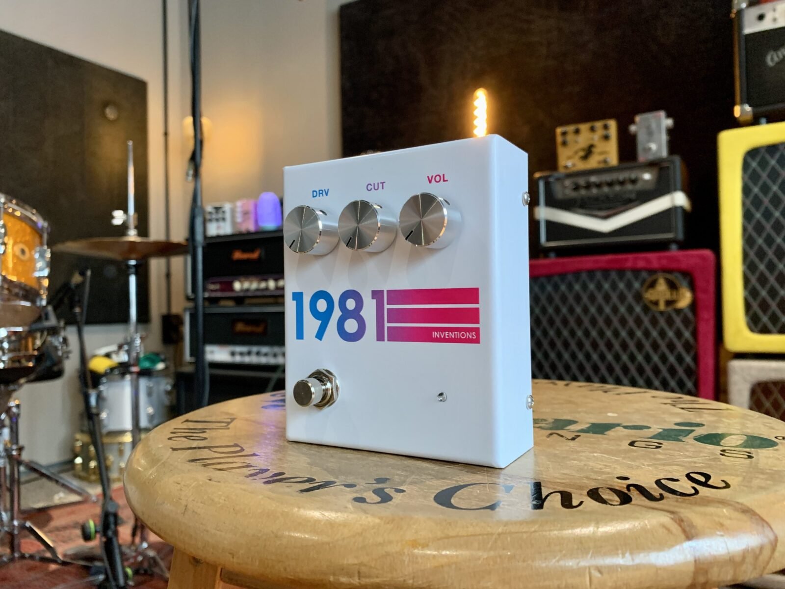 1981 Inventions DRV Hyperfade White - One More Pedal